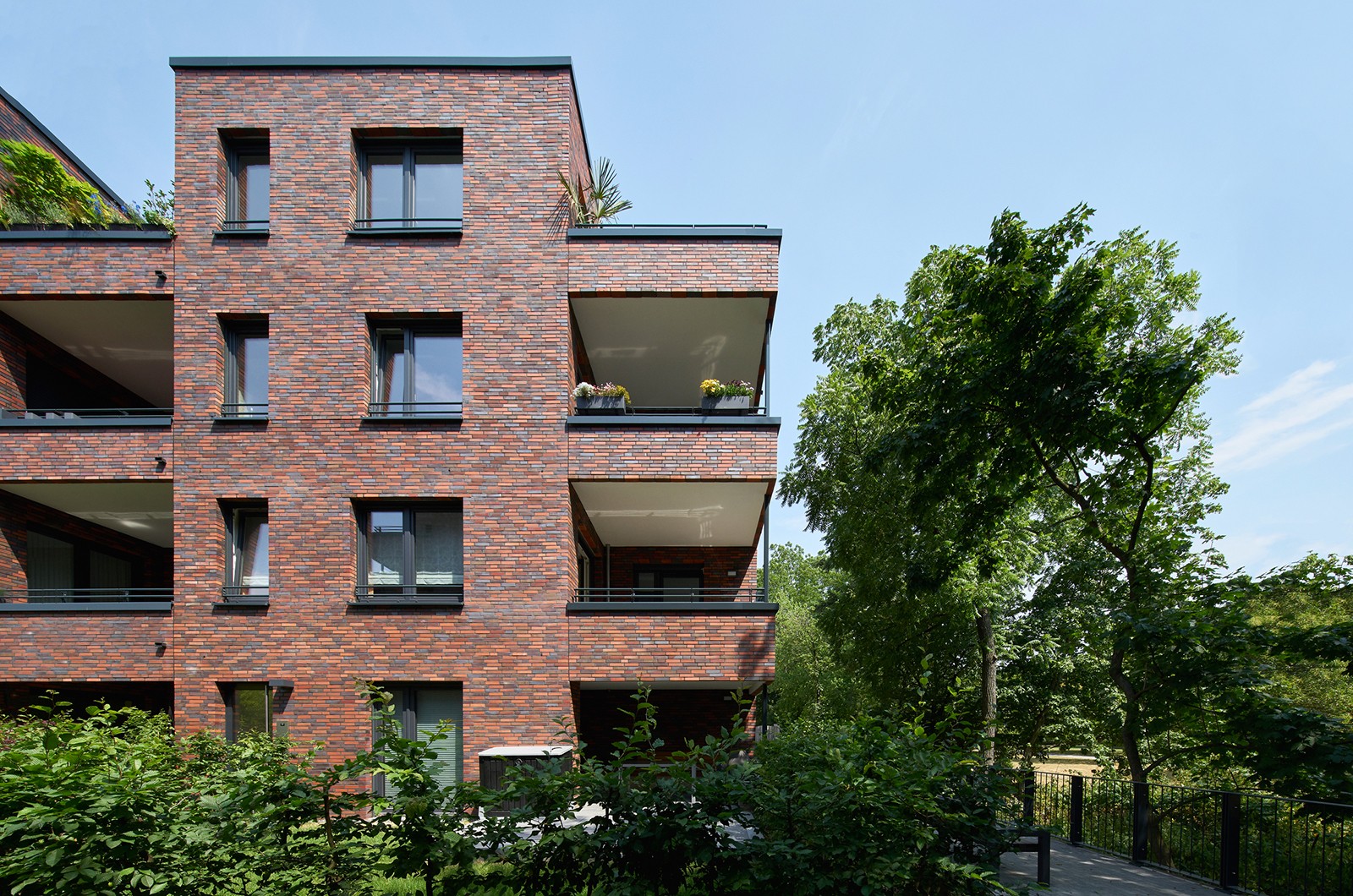 Clouth.zwei - moderne stadt